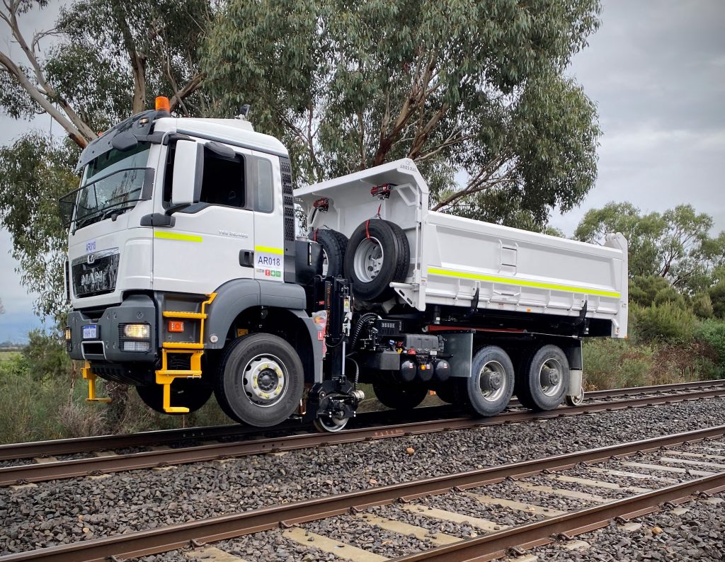 AR018 - MAN TGS 6X4 | Aries Rail